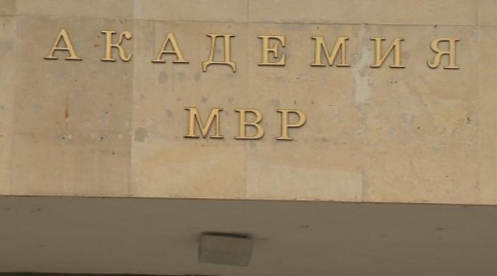 Курсанти от Академията на МВР стреляли пияни в центъра на София - По ...
