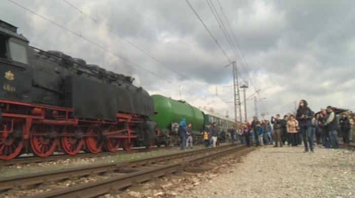 Над 1000 туристи ще пътуват с Баба Меца - По света и у нас - БНТ Новини