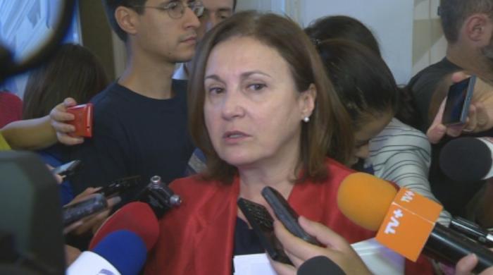 Бъчварова: Гранична полиция сама ще превозва мигрантите с автобуси - По ...