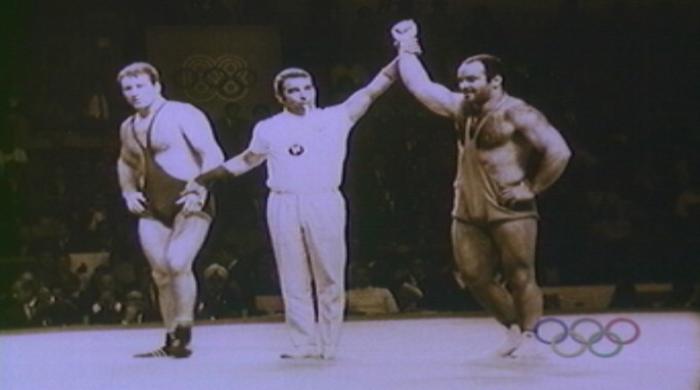 Боян Радев на 75 години! - По света и у нас - БНТ Новини