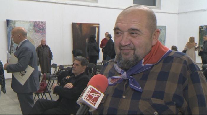 Проф.Евгени Велев представи новата си книга Мантинели на душата - По ...