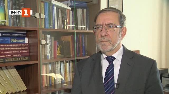 30 години от началото на Прехода: Филип Димитров - По света и у нас ...