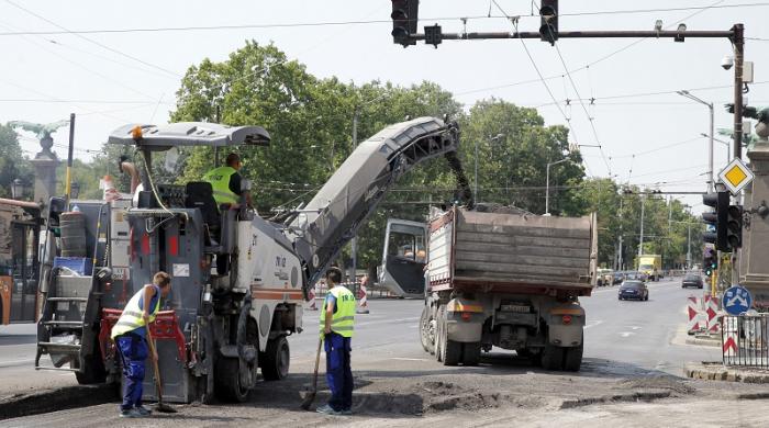 Възстановяват движението около Орлов мост в неделя - По света и у нас ...